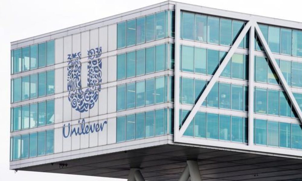 Unilever afronta reestructuración y elimina 1.500 puestos de gerencia