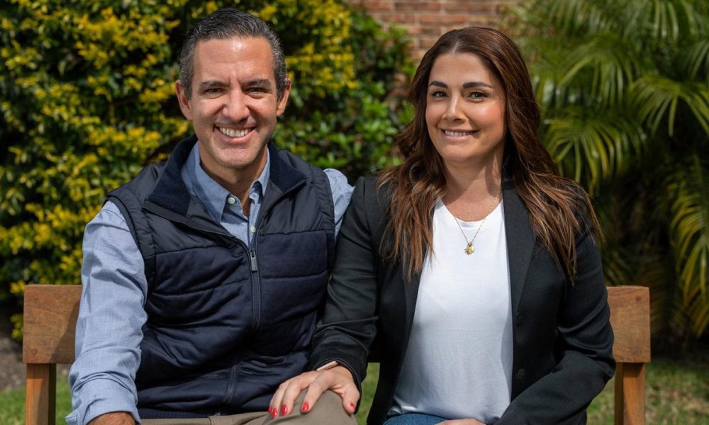 El colombiano David Vélez y la peruana Mariel Reyes revelan a dónde ...