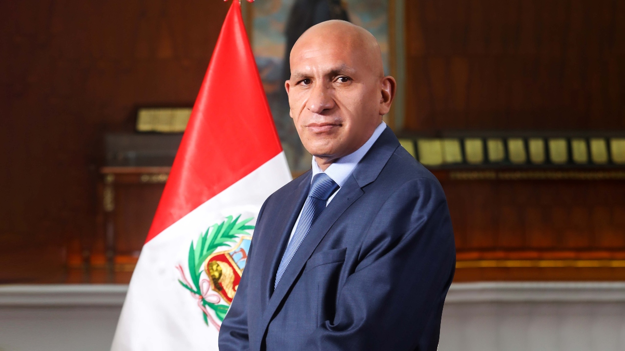 Los economistas más influyentes de Perú 2024 | Waldo Mendoza - Forbes Perú